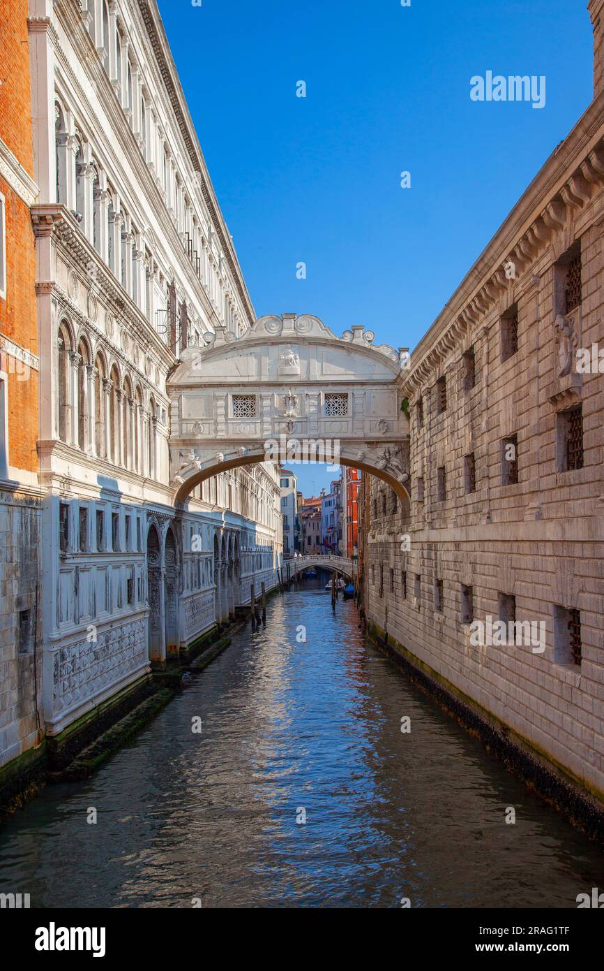 Ponte della venezia hi-res stock photography and images - Alamy