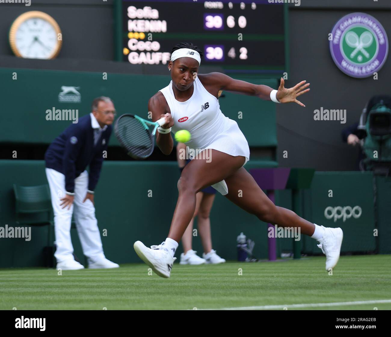 Coco gauff forehand hi-res stock photography and images - Alamy