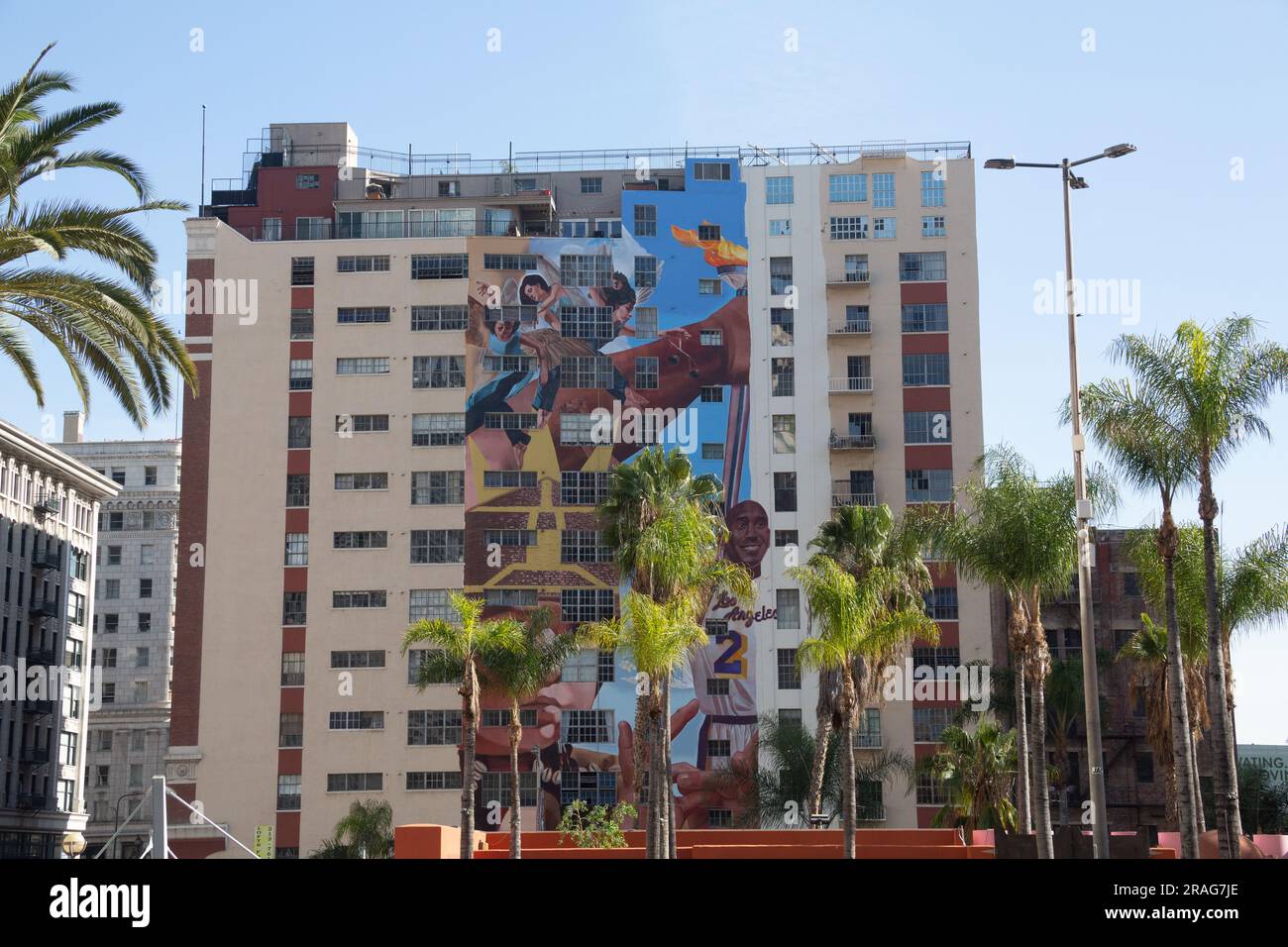 Apartment mural california art hi-res stock photography and images - Alamy