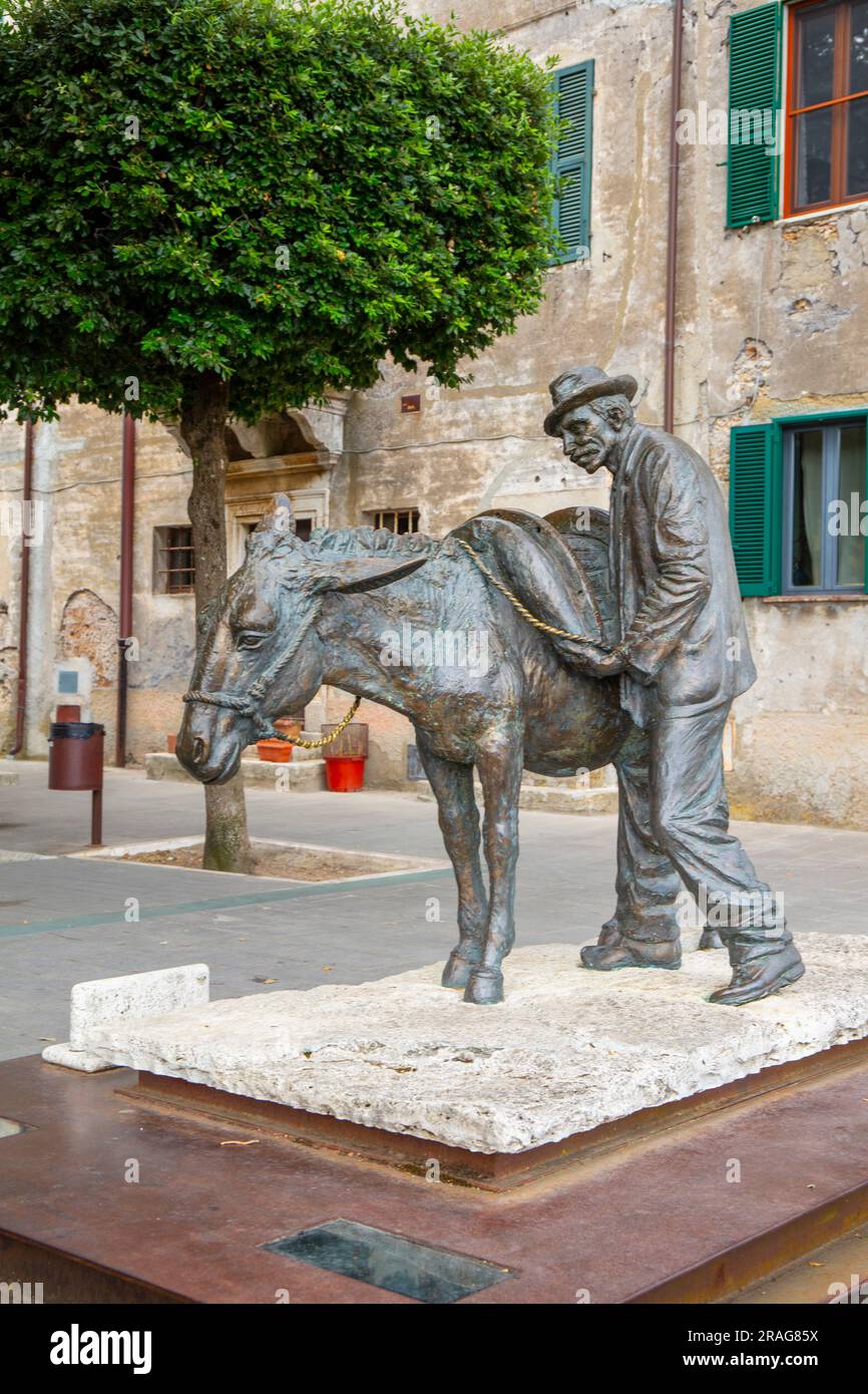 Il villano hi-res stock photography and images - Alamy