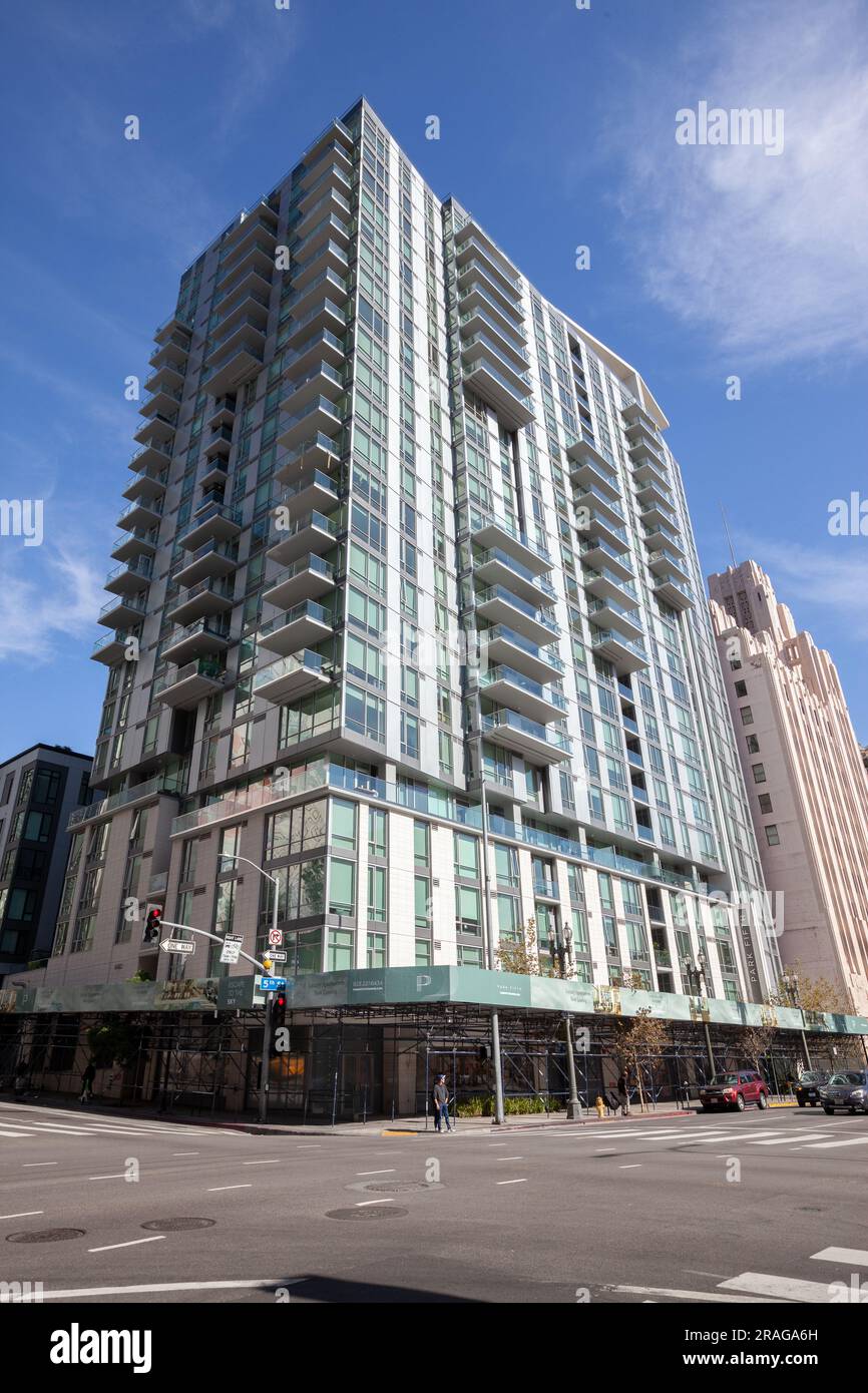 Park Fifth Tower in Downtown Los Angeles, CA, USA Stock Photo - Alamy