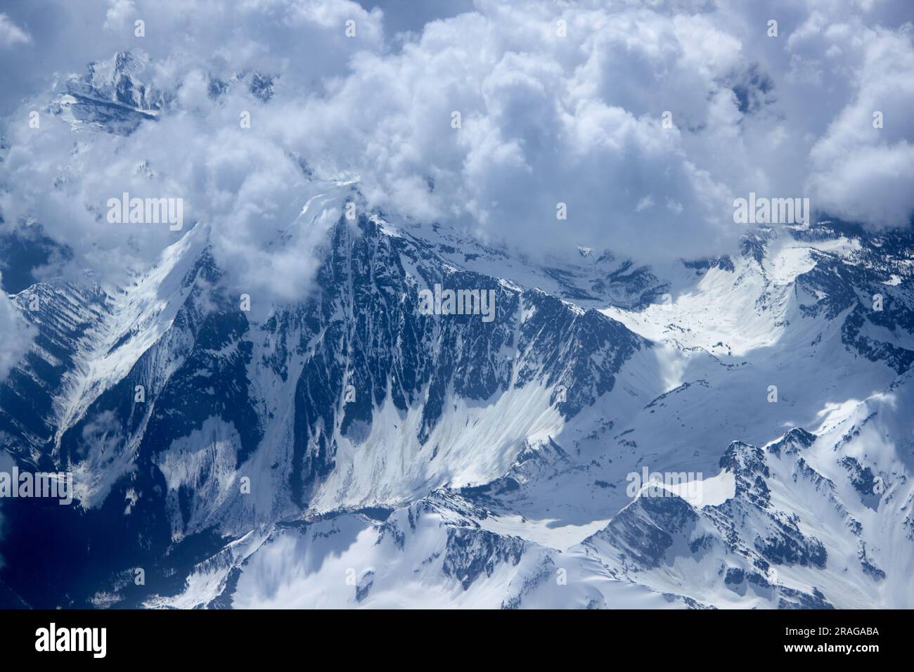 Aerial view snowcapped mountain hi-res stock photography and images - Alamy