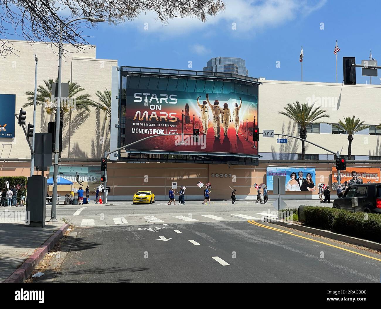 Writers Guild Members on strike in front of Fox Studios in Los Angeles ...