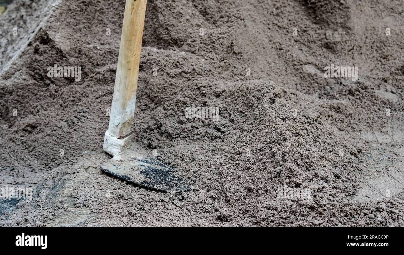 Horizontal shot commercial construction hi-res stock photography and ...