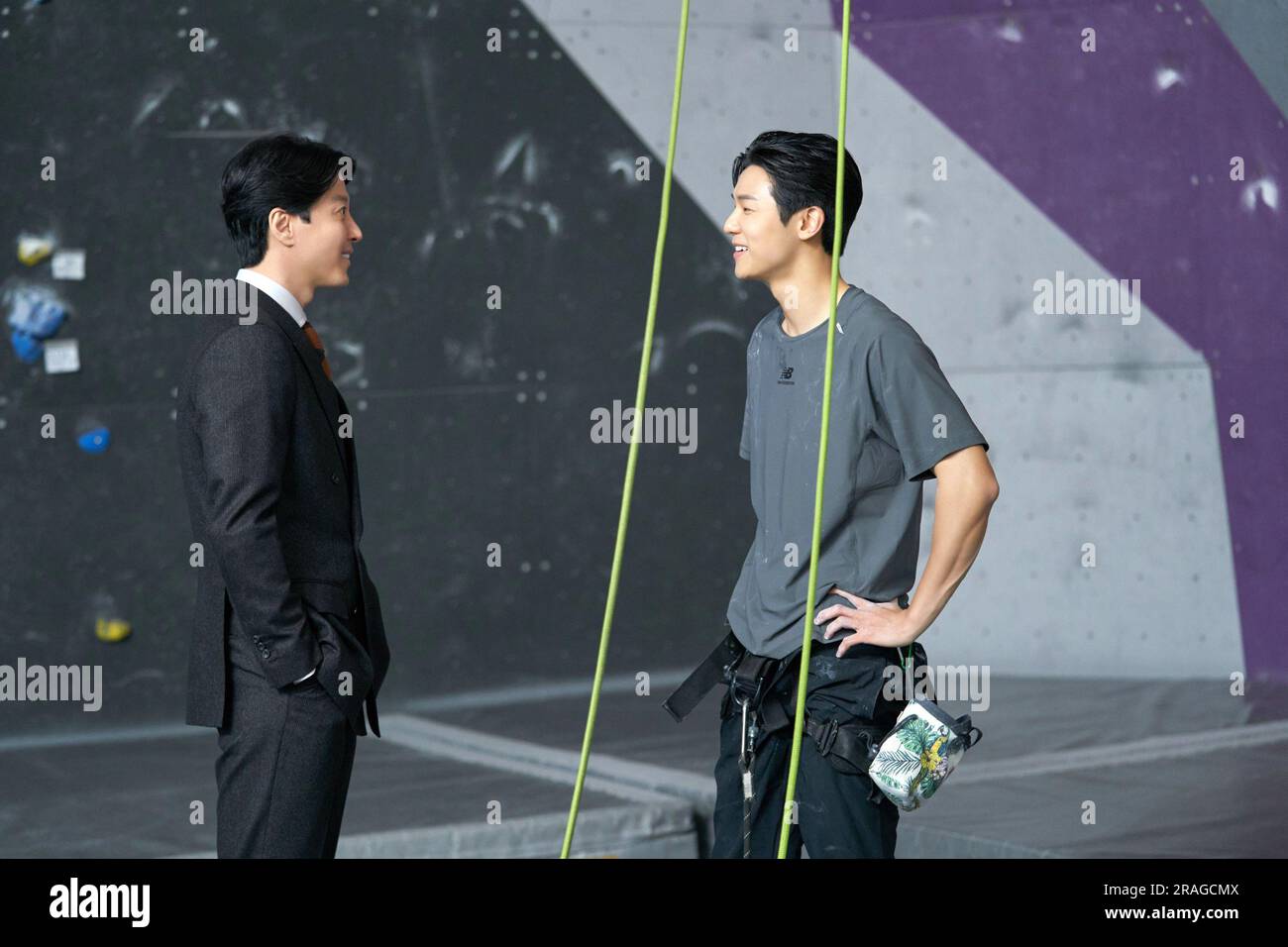 CELEBRITY, from left: LEE Dong-gun, KANG Min-hyuk, (Season 1, ep. 102 ...