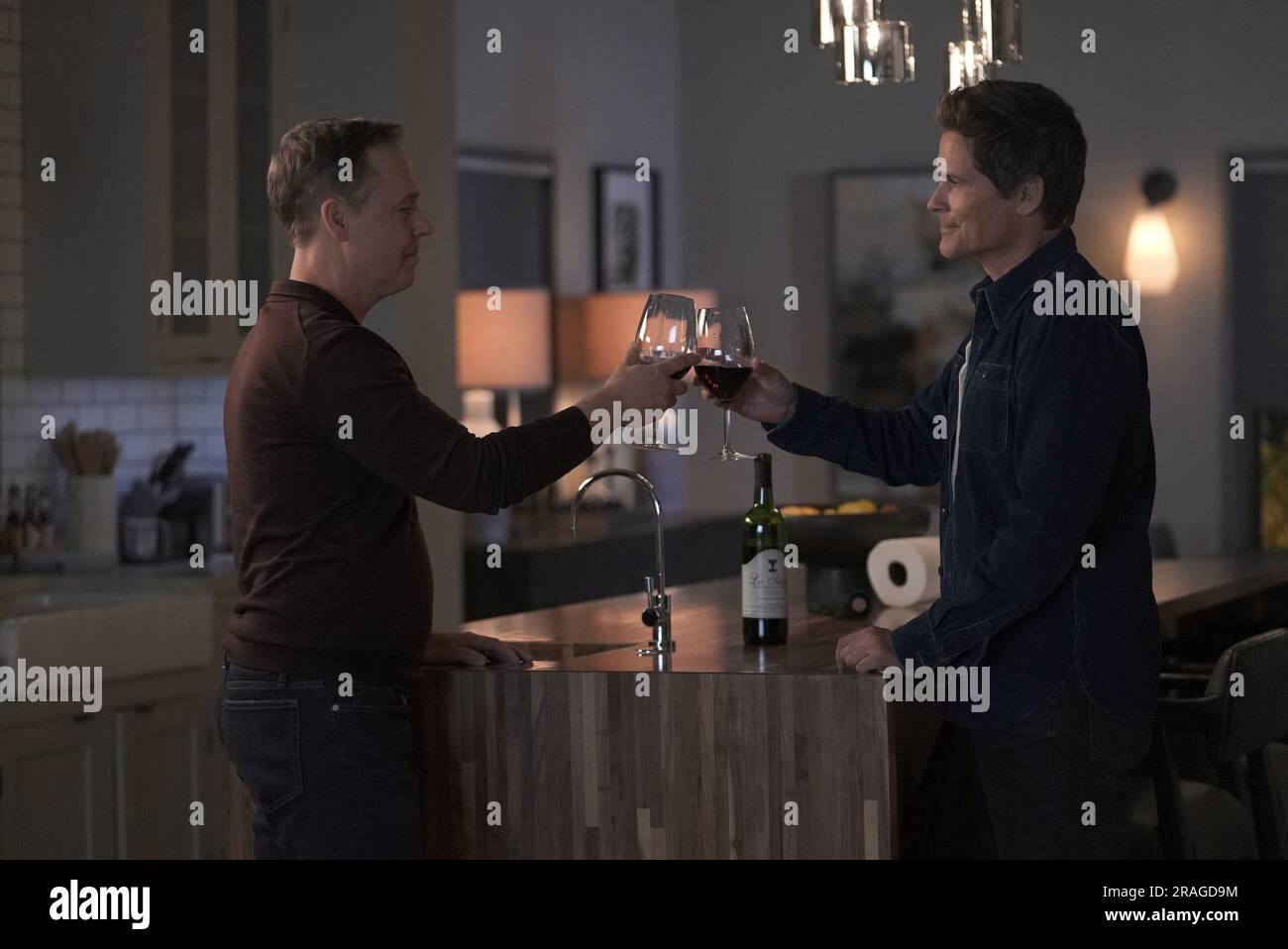 9-1-1: LONE STAR, (aka 911: LONE STAR), from left: Chad Lowe, Rob Lowe ...