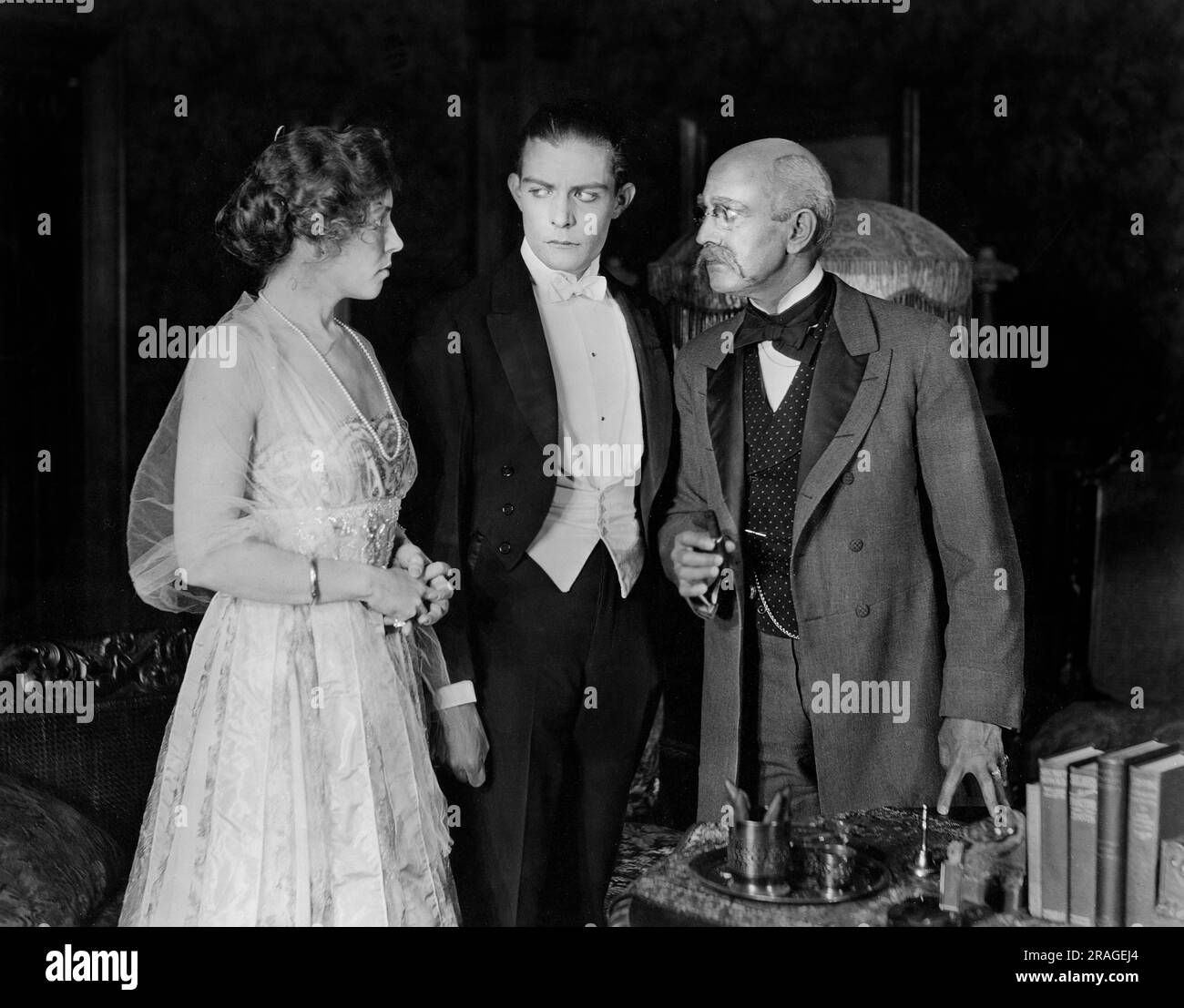 Mae Murray, Earle Fox (center), on-set of the Silent Film, "The Dream ...