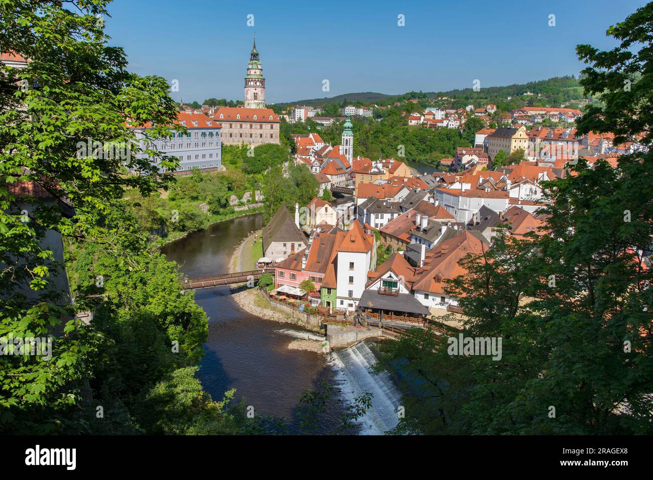 Krumlov castle bears hi-res stock photography and images - Alamy