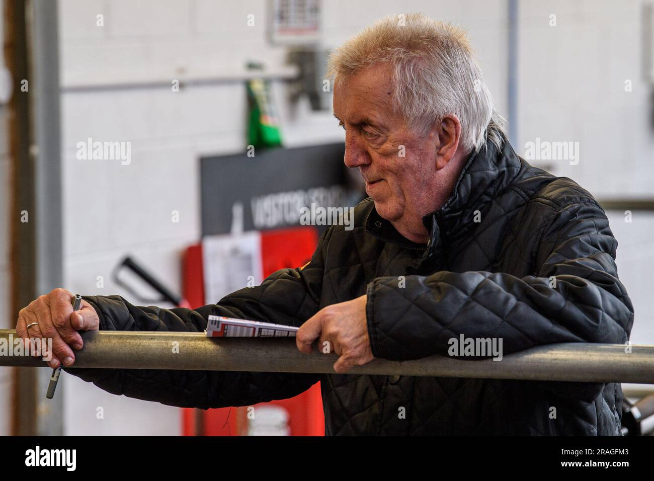 The wolves team hi-res stock photography and images - Alamy