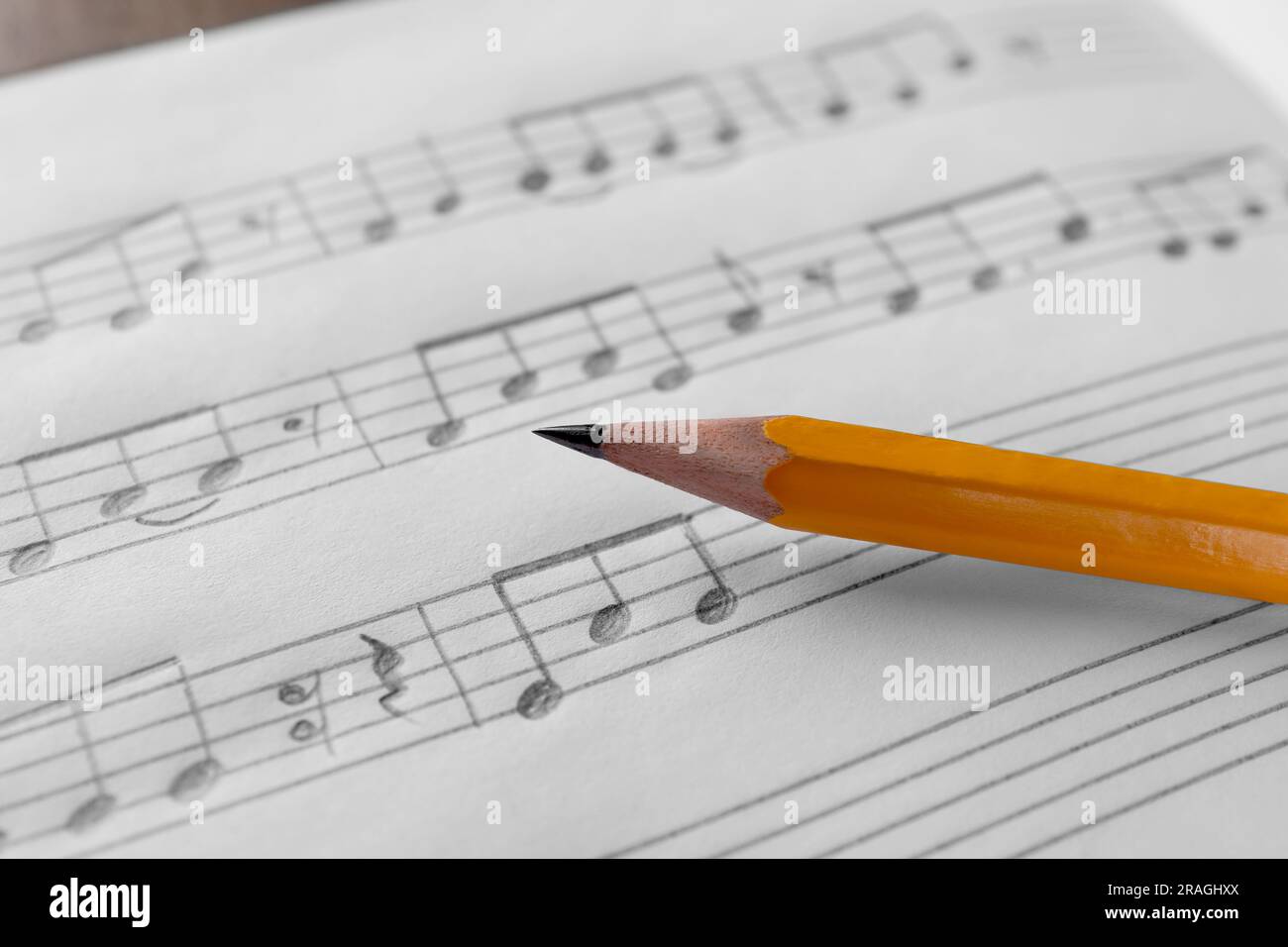 Musical notation pencil hi-res stock photography and images - Alamy