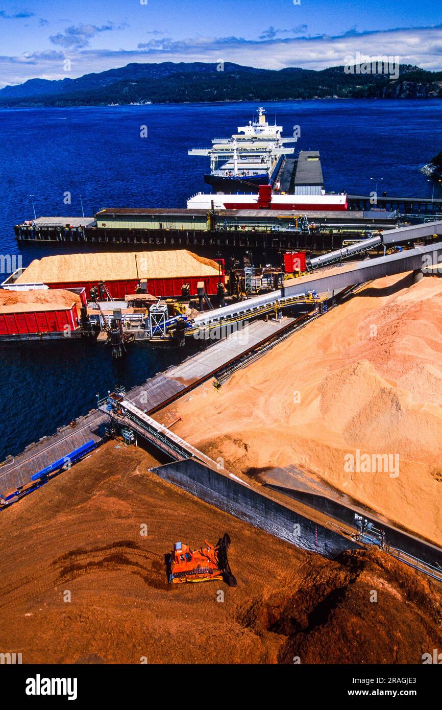 Aerial image of Campbell River mill, Elk Falls, BC, Canada Stock Photo ...