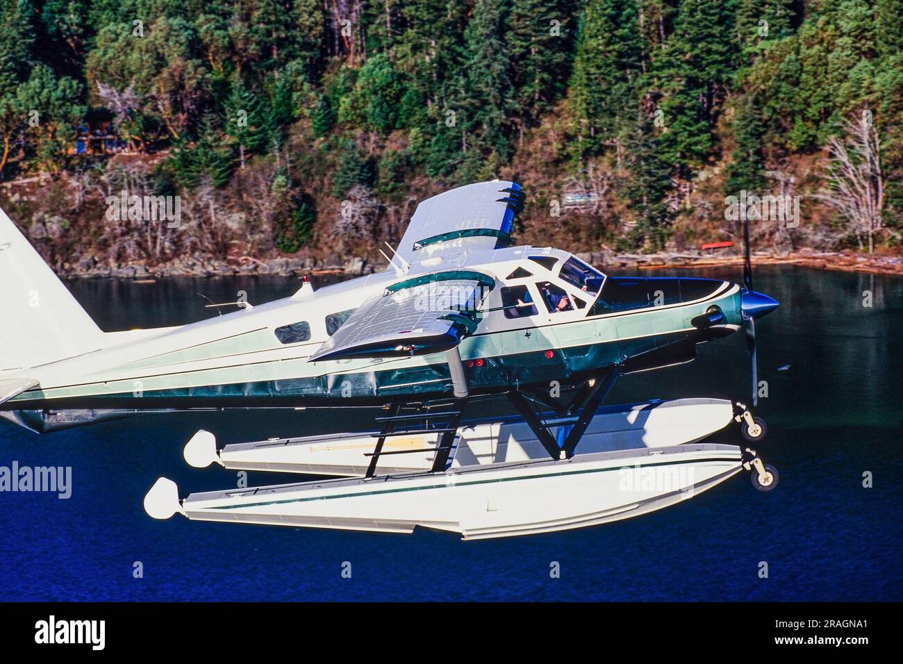 Image of a float plane in the Gulf Islands, Vancouver Island, BC ...