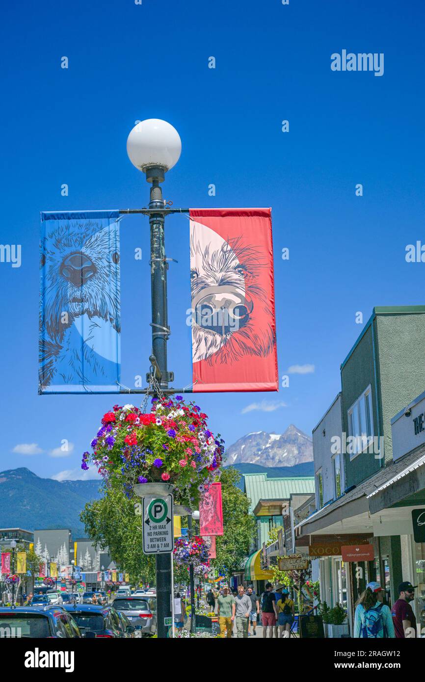 Downtown squamish hi-res stock photography and images - Alamy