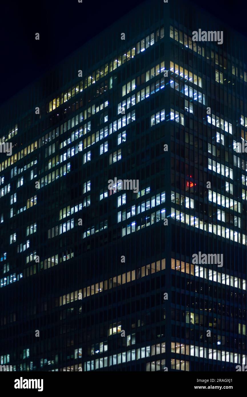 Office tower in downtown Toronto at night Stock Photo - Alamy