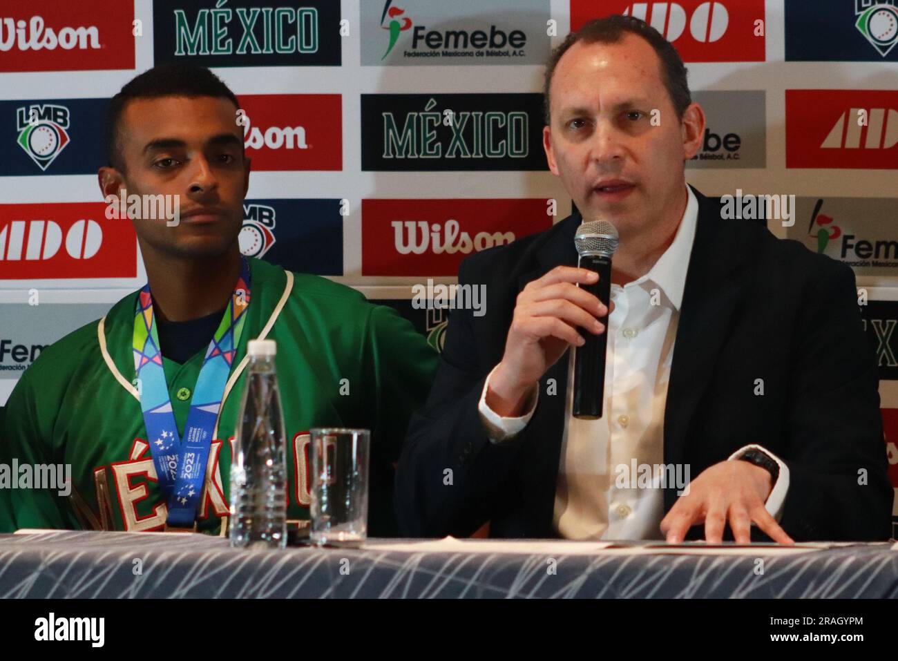 Team mexico mex hi-res stock photography and images - Alamy