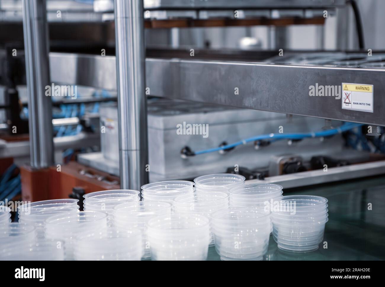 Automatic injection molding machine hi-res stock photography and images ...