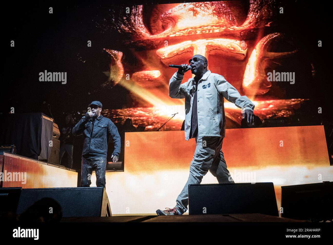 Wu tang clan rap group hi-res stock photography and images - Alamy