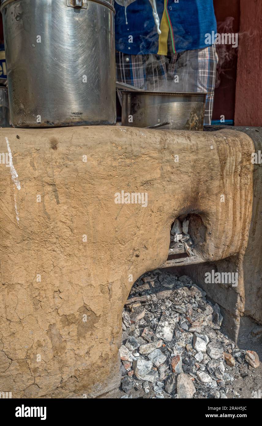 12 20 2014 Vintage Small Milk Tea Kiosk using Charcoal Old Gaya Bihar ...