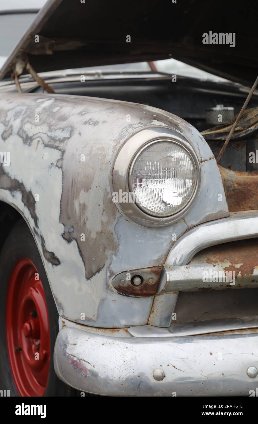 classic unfinished 1934 ford Stock Photo - Alamy