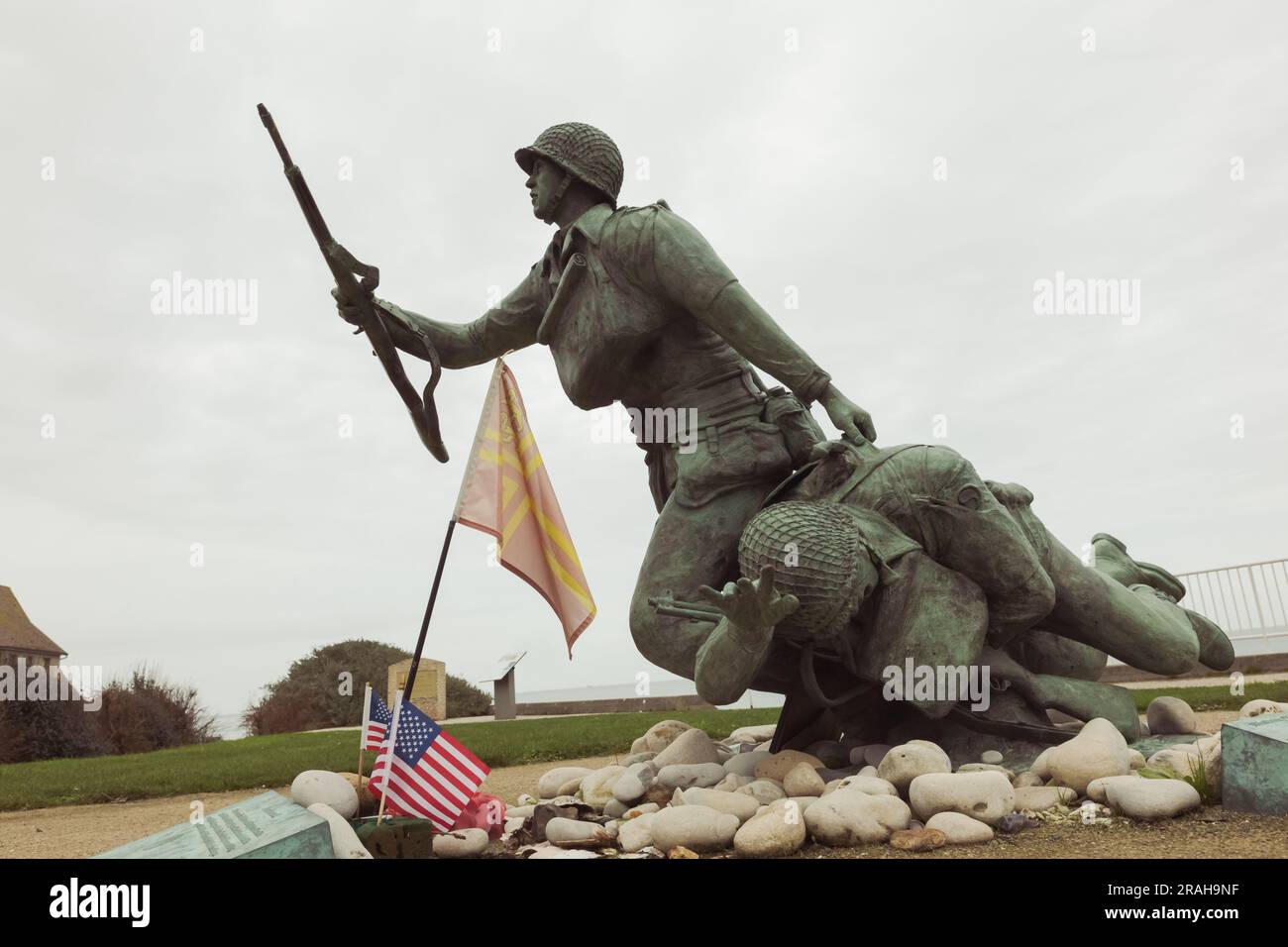 D day world war 2 beach sea hi-res stock photography and images - Alamy