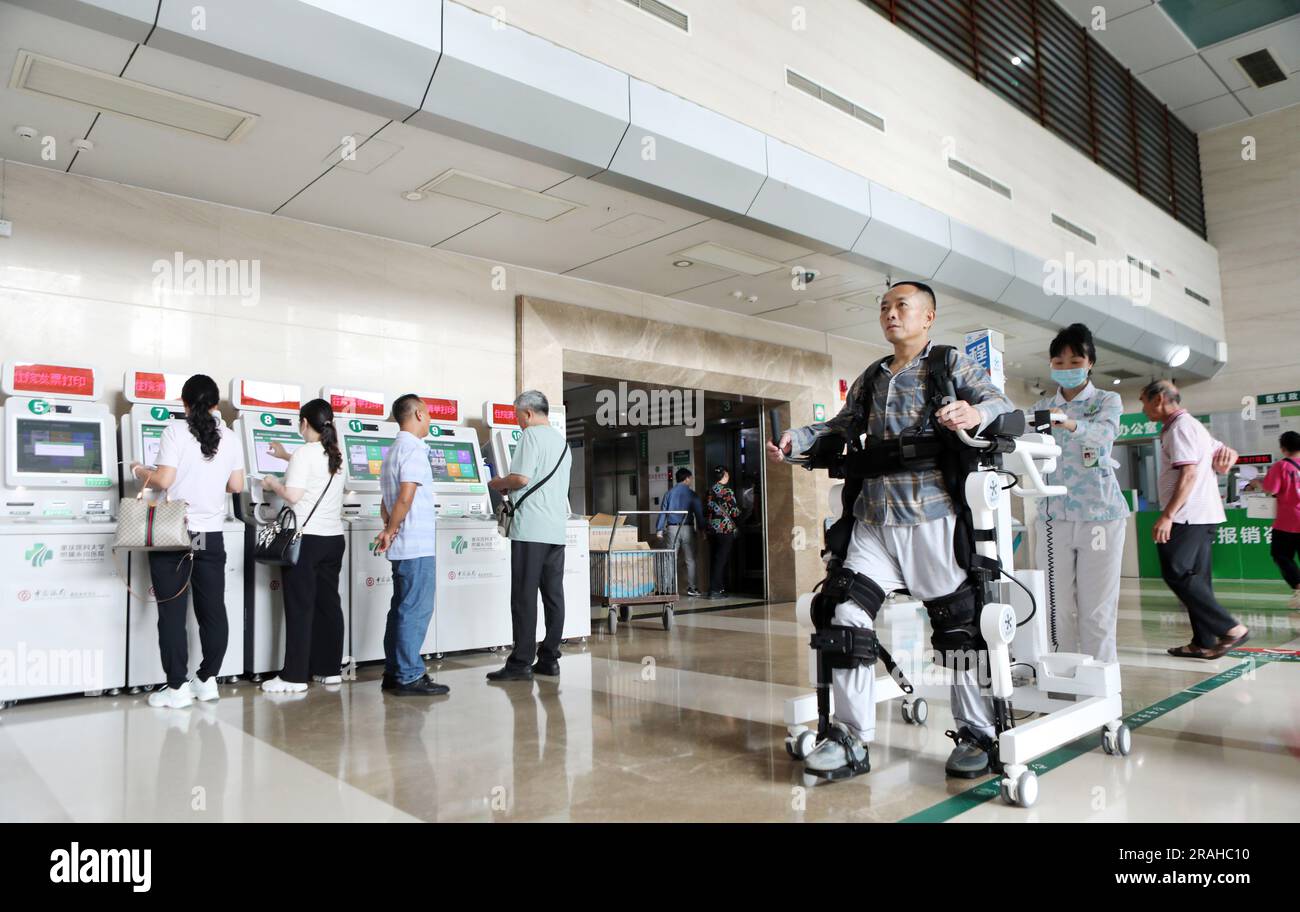 CHONGQING, CHINA - JULY 4, 2023 - Medical staff use a lower limb ...