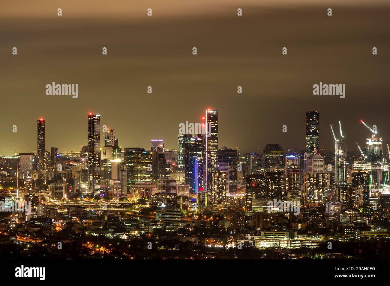 Brisbane city skyline at night Stock Photo - Alamy
