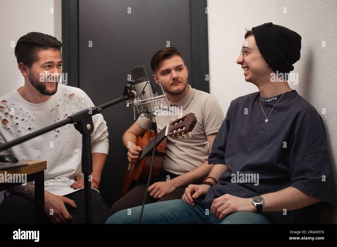 Male sing studio record hi-res stock photography and images - Alamy