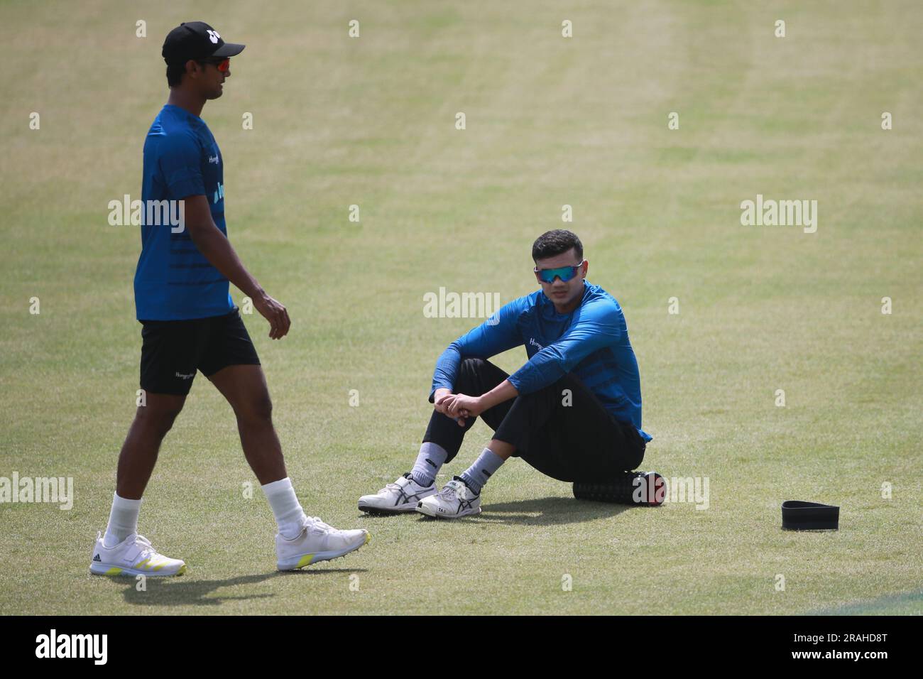 fast bowler Taskin Ahmed (R) and Hasan Mahmud (L) as Bangladeshi ...