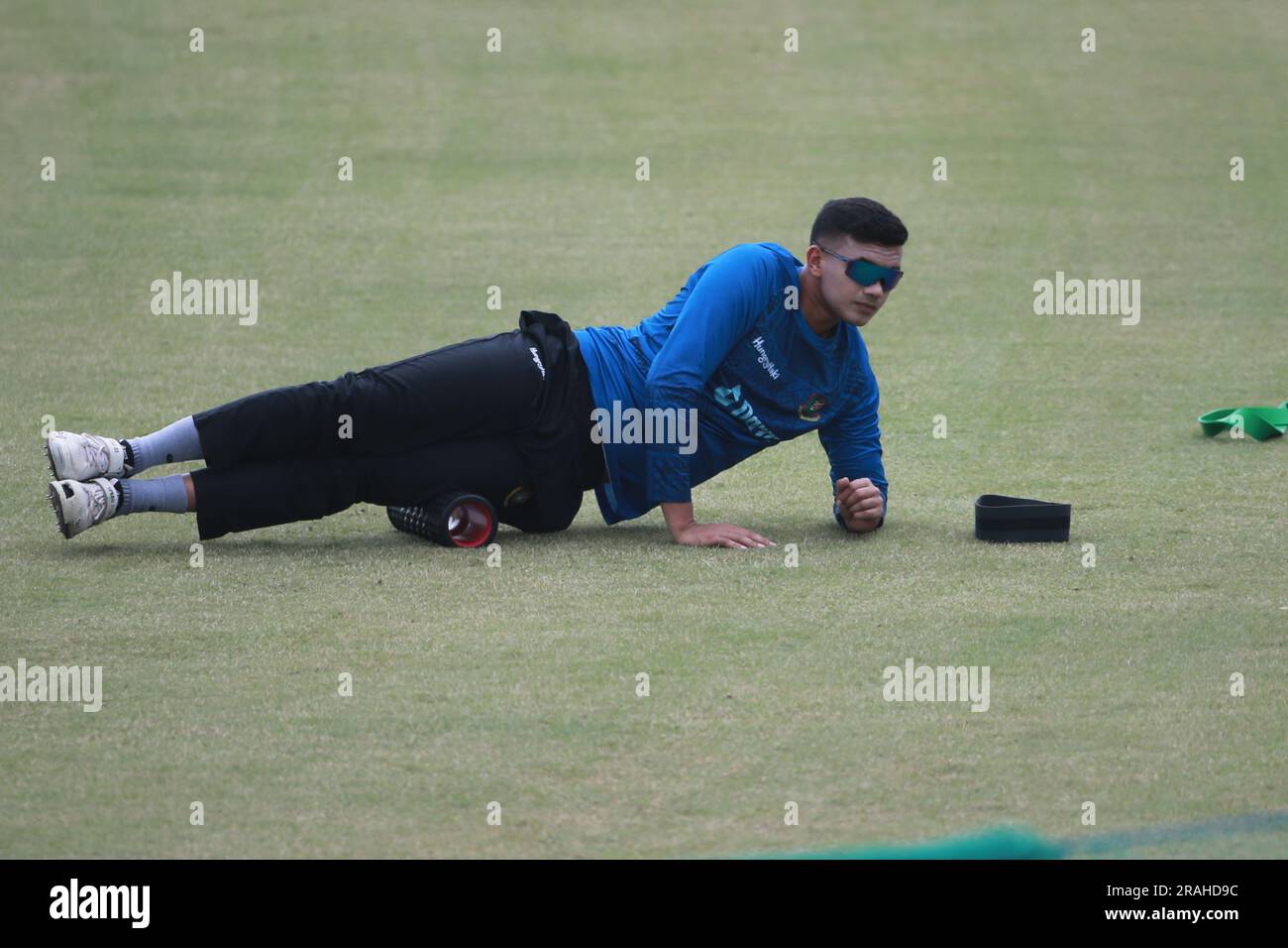Fast bowler Taskin Ahmed as Bangladeshi cricketers attend practice ...