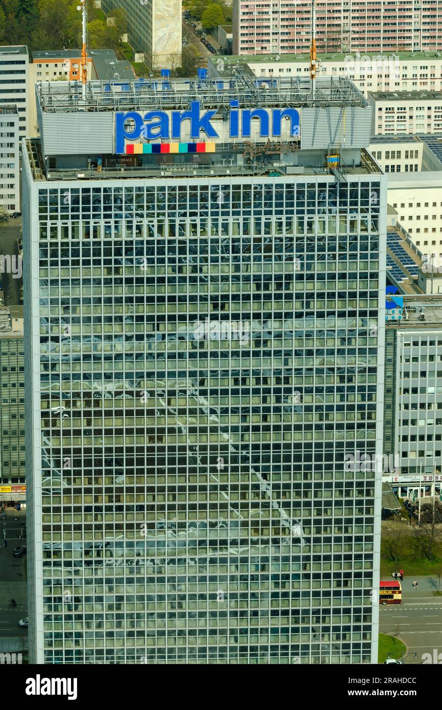 Park Inn Berlin Absturz
