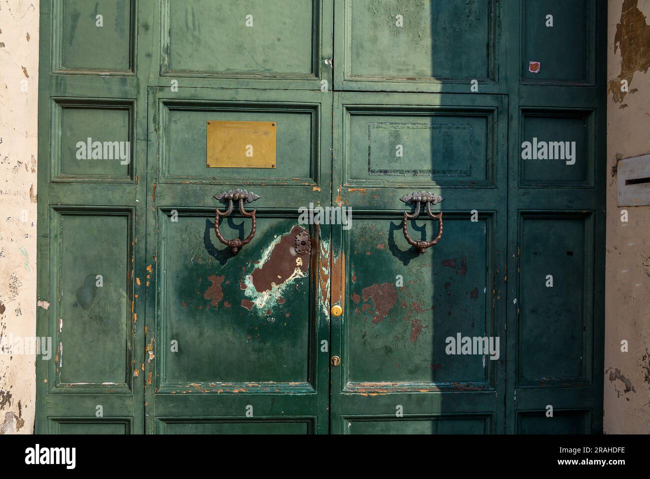 Greengate keyhole at Piazza dei Cavalieri di Malta in Rome. Views of St ...