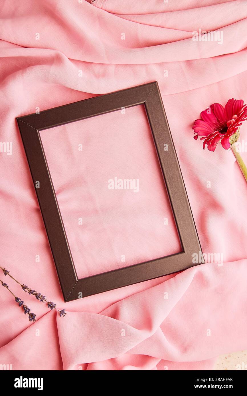 Wishing frame hi-res stock photography and images - Alamy