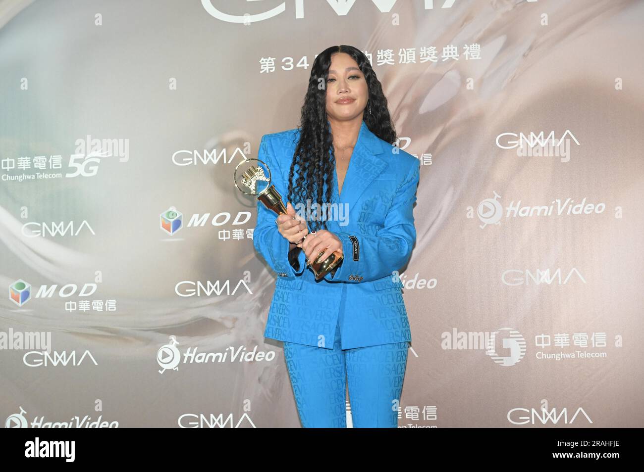 Taiwanese aboriginal singer and songwriter A-Lin wins the 34th Golden ...