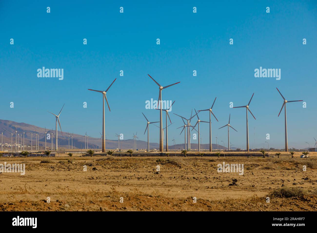 Installation maintenance wind power plants hi-res stock photography and ...