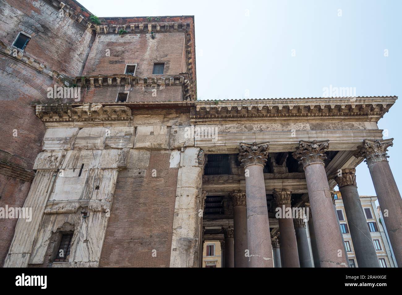 Rome facade detail roman pantheon hi-res stock photography and images ...