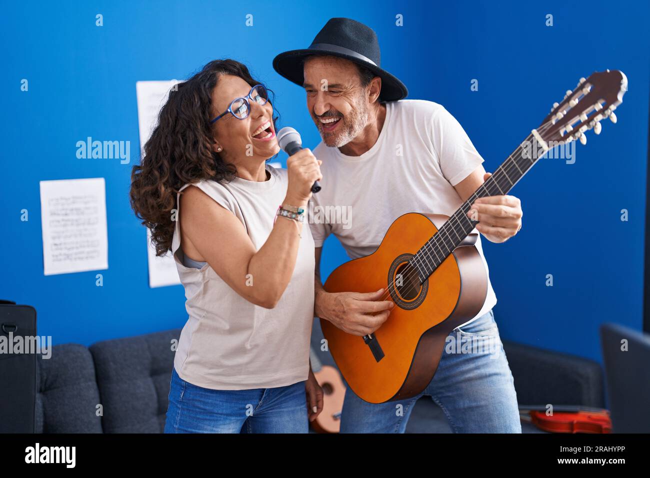 Classical guitar playing elderly man hi-res stock photography and ...