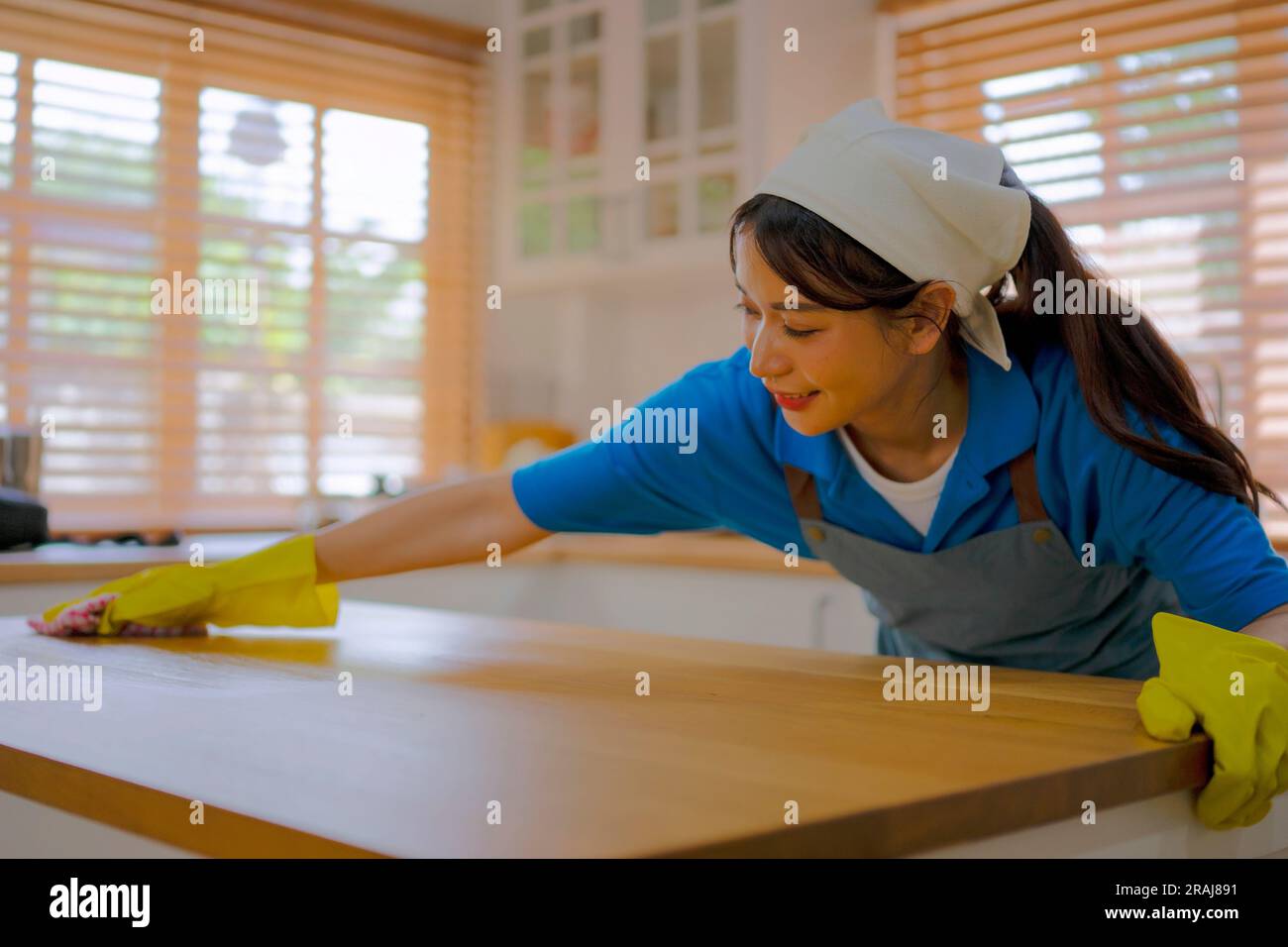 Cleaning service for hire hi-res stock photography and images - Alamy