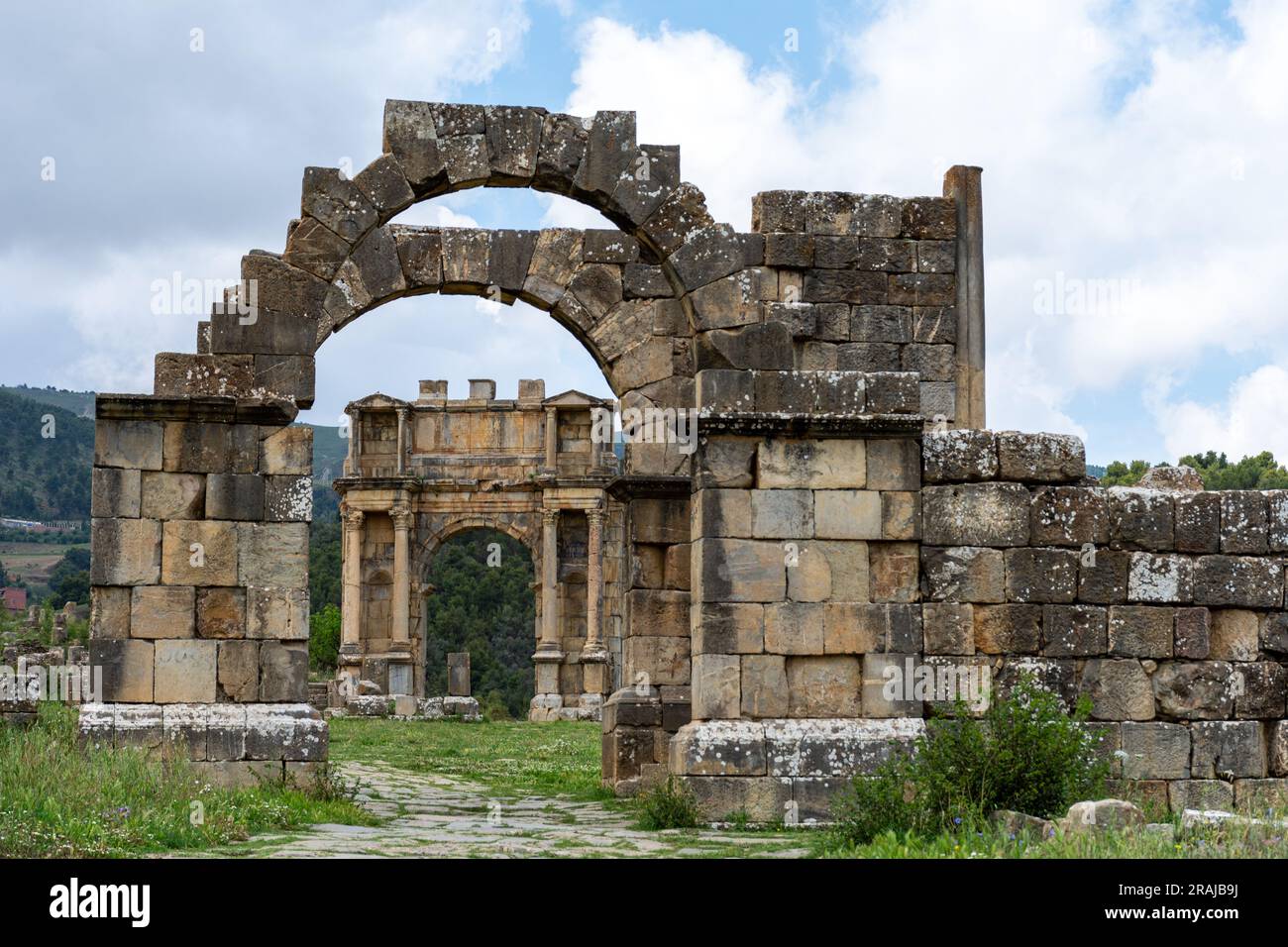 The Arch of Caracalla in the ancient Roman town of Cuicul in Djemila ...