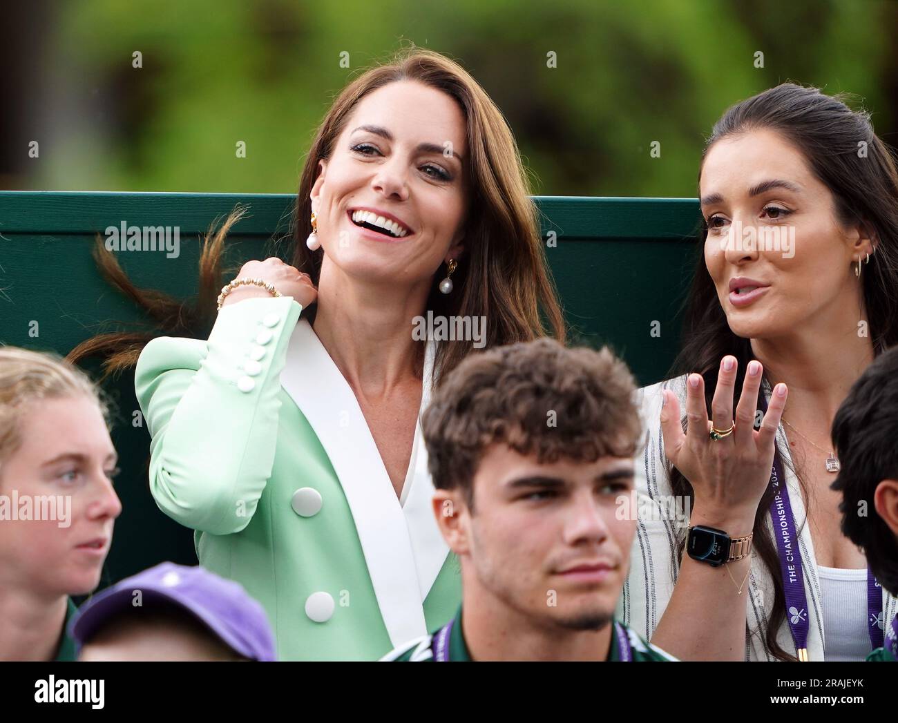 The Princess of Wales alongside Laura Robson watching Katie Boulter in ...
