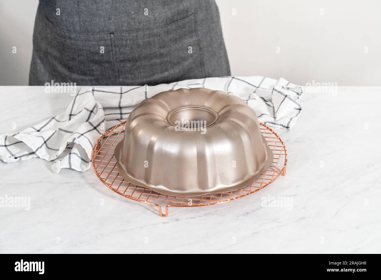 Lemon blueberry bundt cake with powdered sugar dusting Stock Photo - Alamy