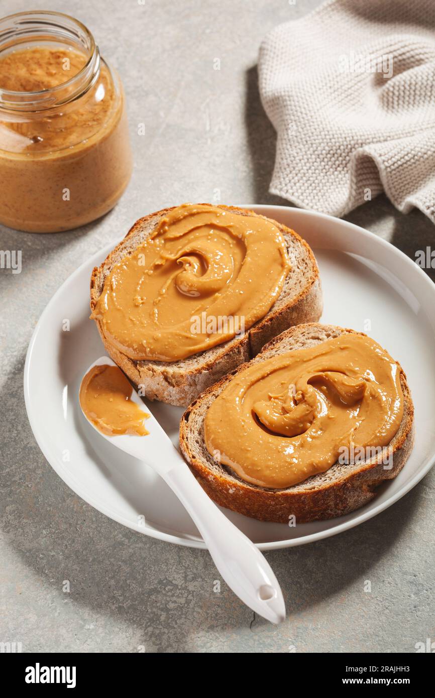 smooth peanut butter bread toast, healthy traditional sandwich Stock ...