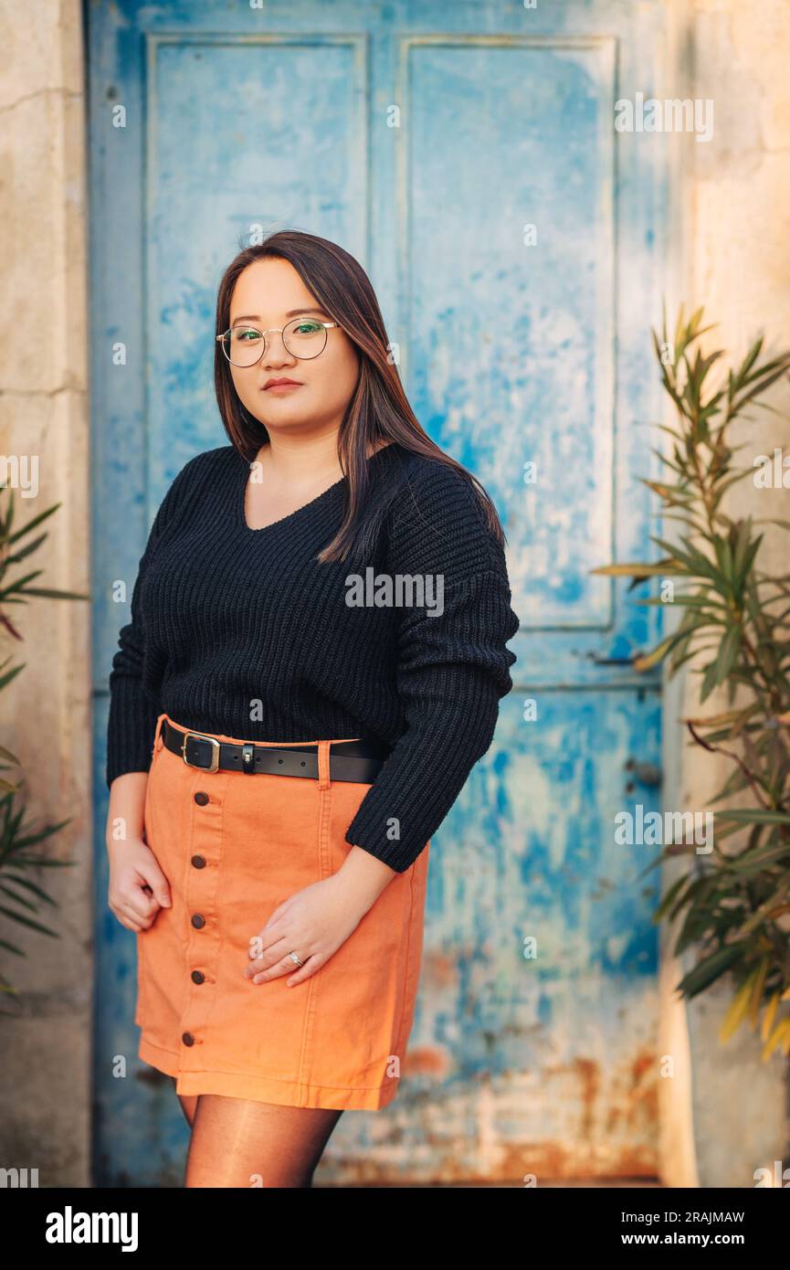 Outdoor portrait of asian plus size model Stock Photo - Alamy