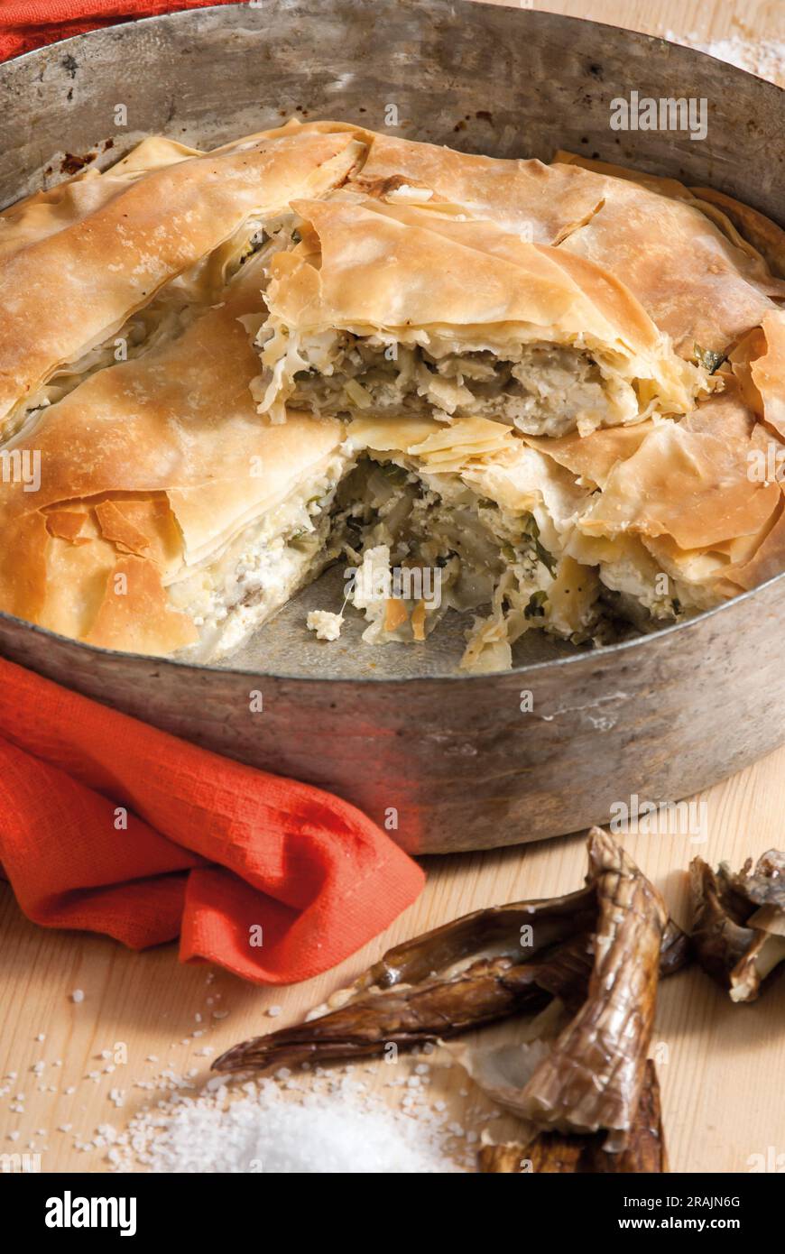 Rhubarb custard pie hi-res stock photography and images - Alamy