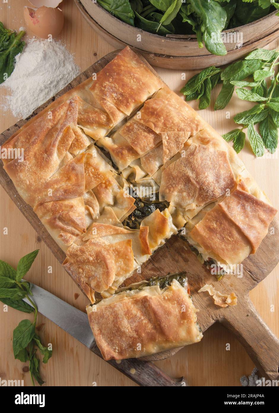 Rhubarb custard pie hi-res stock photography and images - Alamy