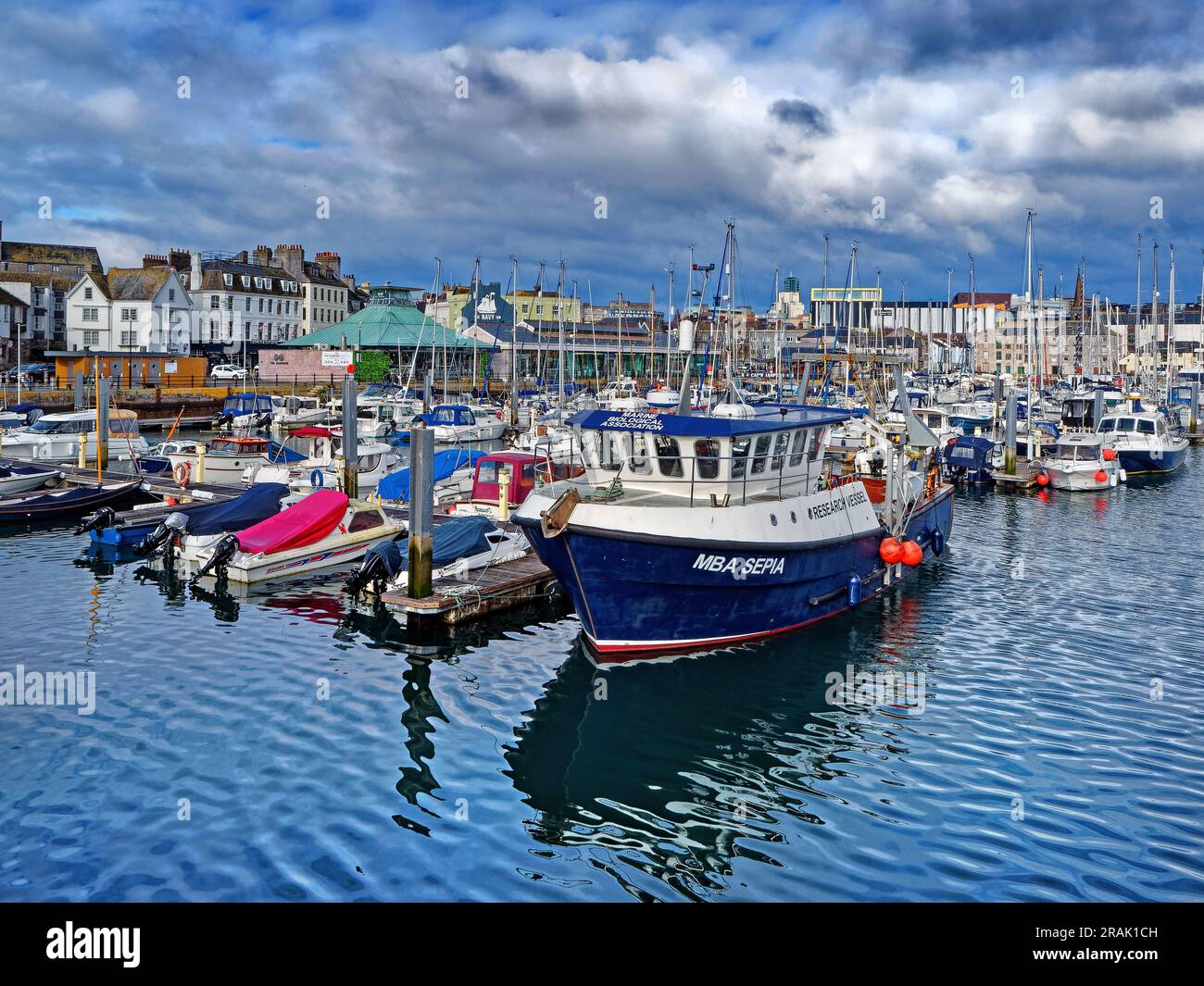 UK, Devon, Plymouth, The Barbican, Sutton Harbour, Harbourside and ...