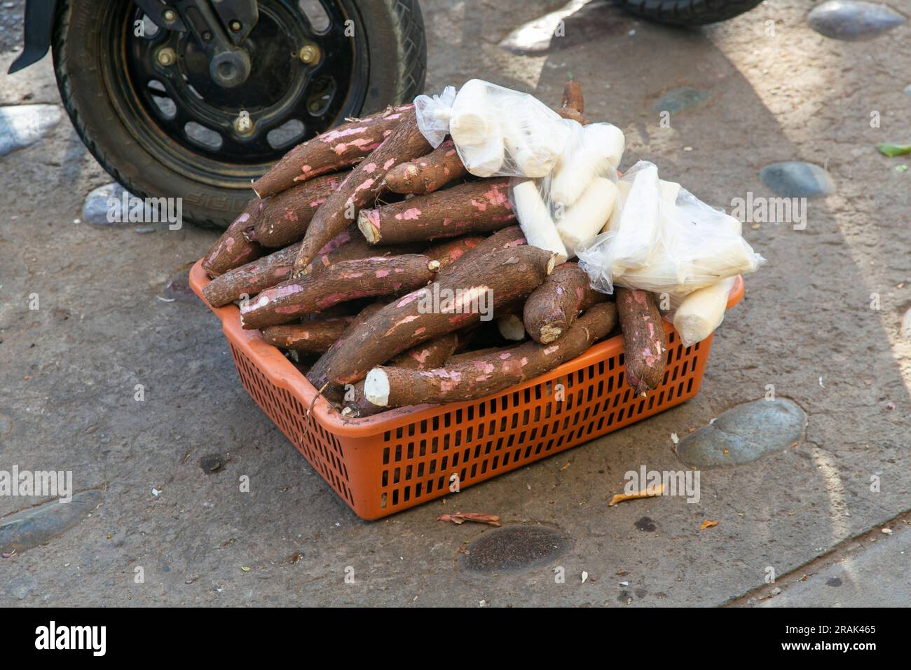 Tropical yuca hi-res stock photography and images - Alamy