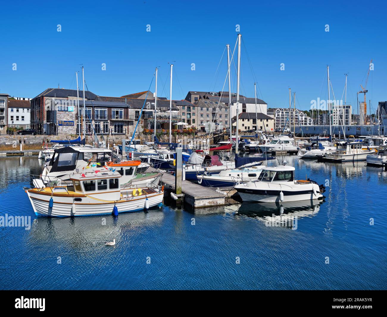UK, Devon, Plymouth, The Barbican, Sutton Harbour, Apartments and ...