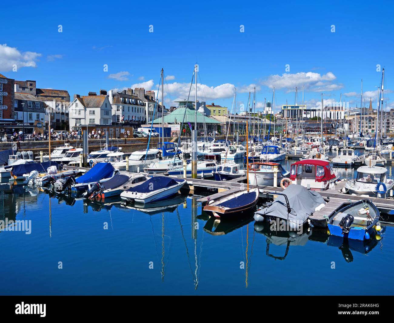 UK, Devon, Plymouth, The Barbican, Sutton Harbour, Harbourside and ...