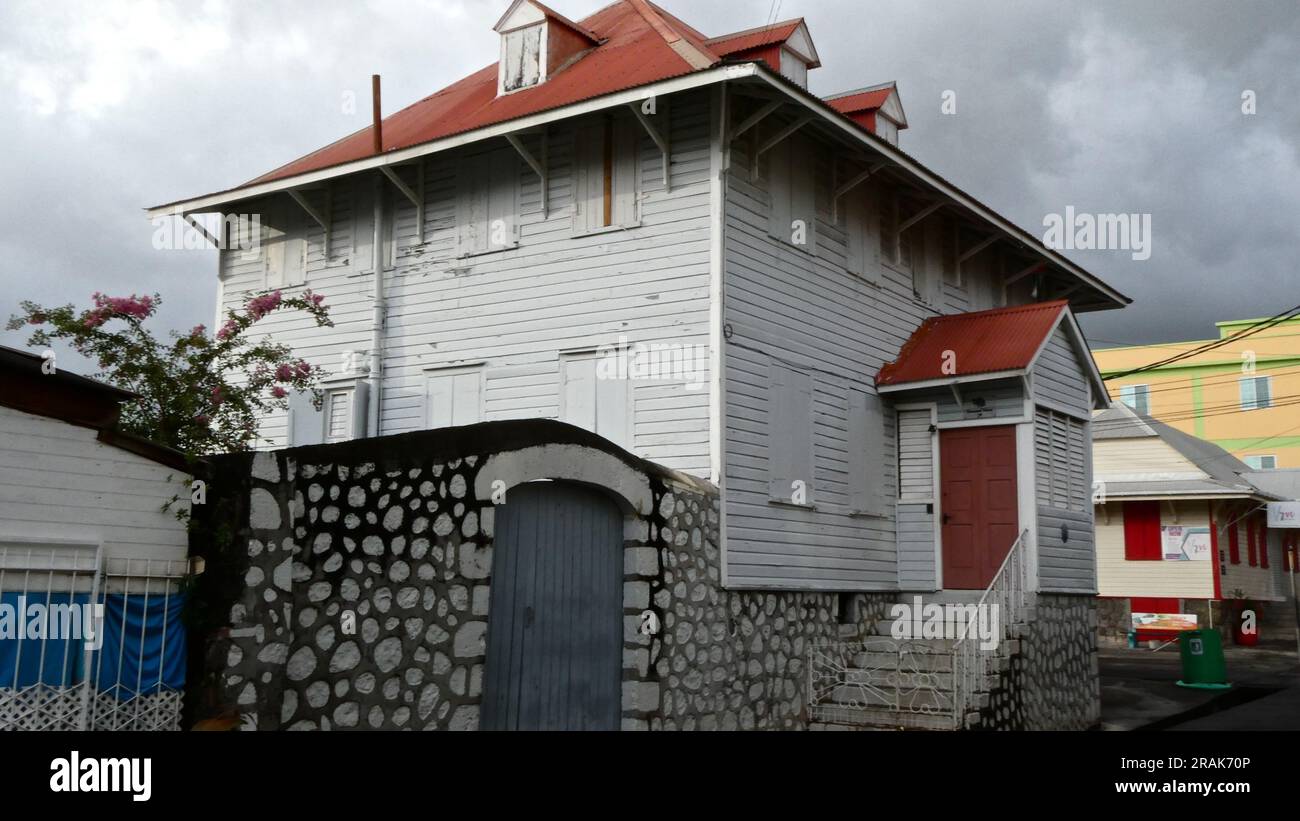 Roseau dominica houses hi-res stock photography and images - Alamy
