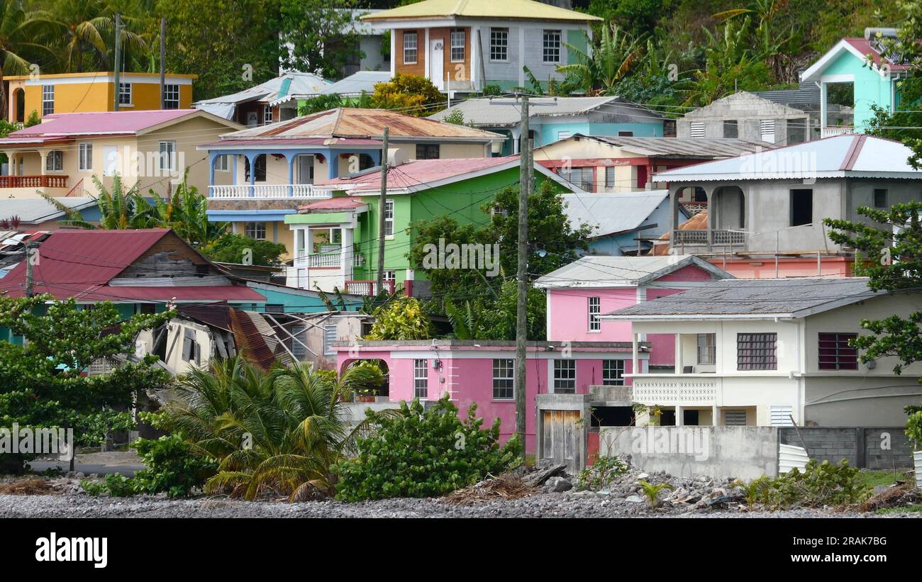 Roseau dominica houses hi-res stock photography and images - Alamy